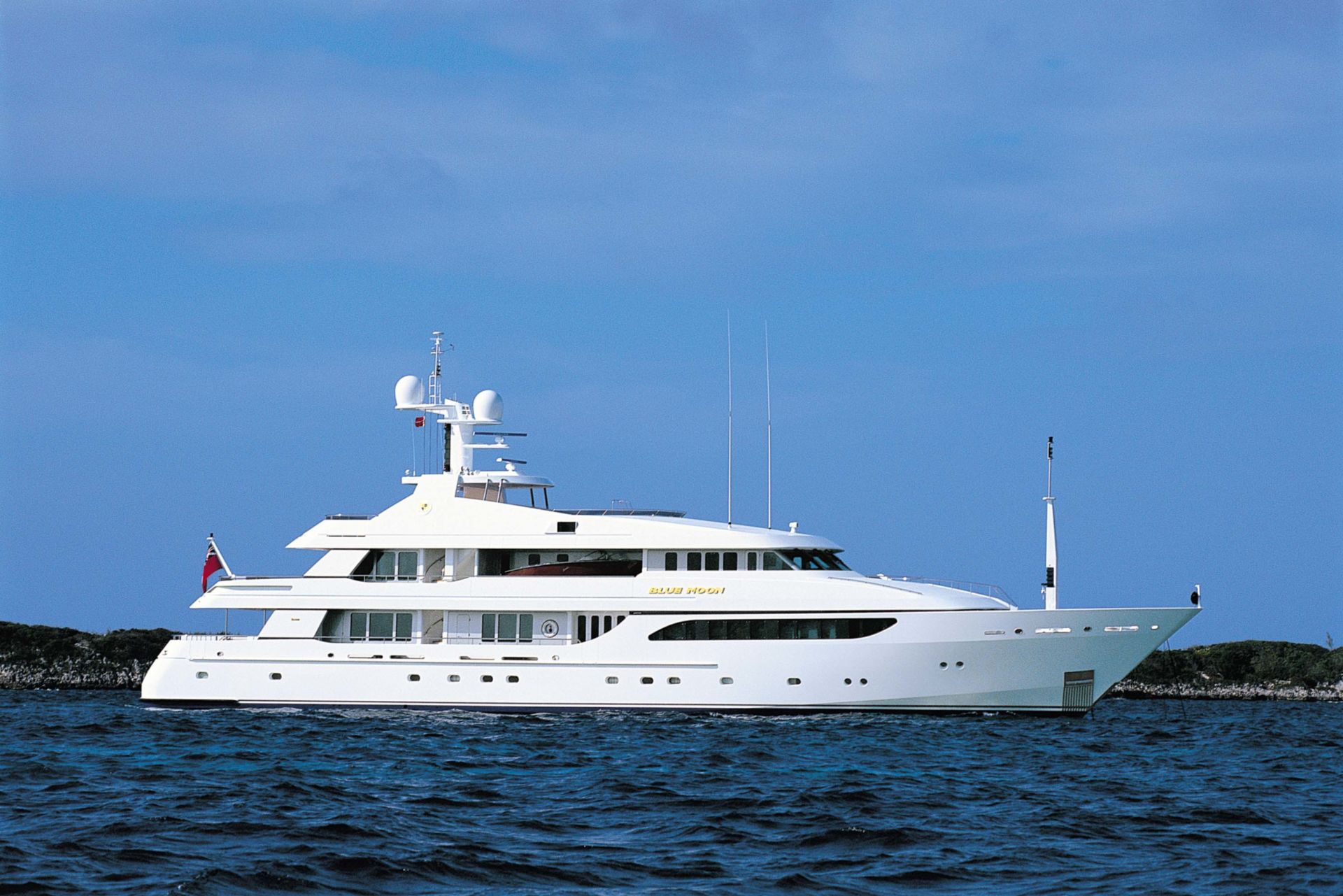Feadship | Blue Moon