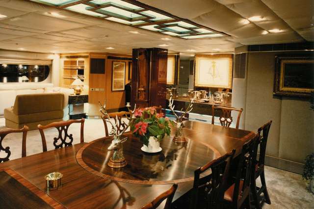 Feadship | The Highlander